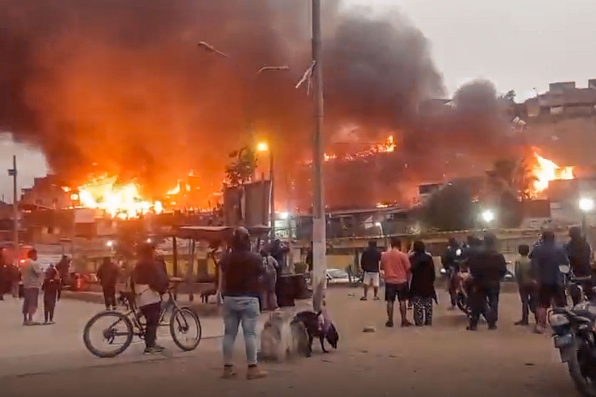 Devastating fire impacts families in Lima, Peru